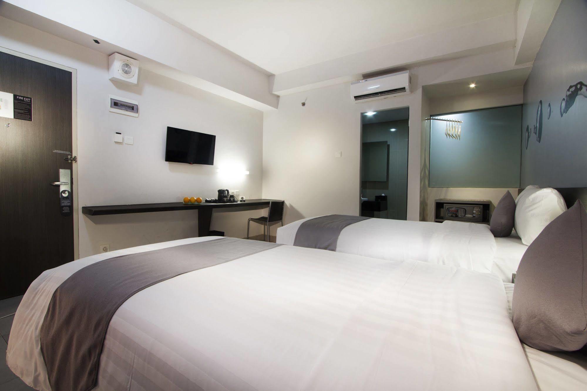 NEO HOTEL TENDEAN JAKARTA BY ASTON